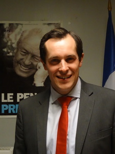 Gneu-gneu-gneu les terroristes sont des immigrés | Reflets.info